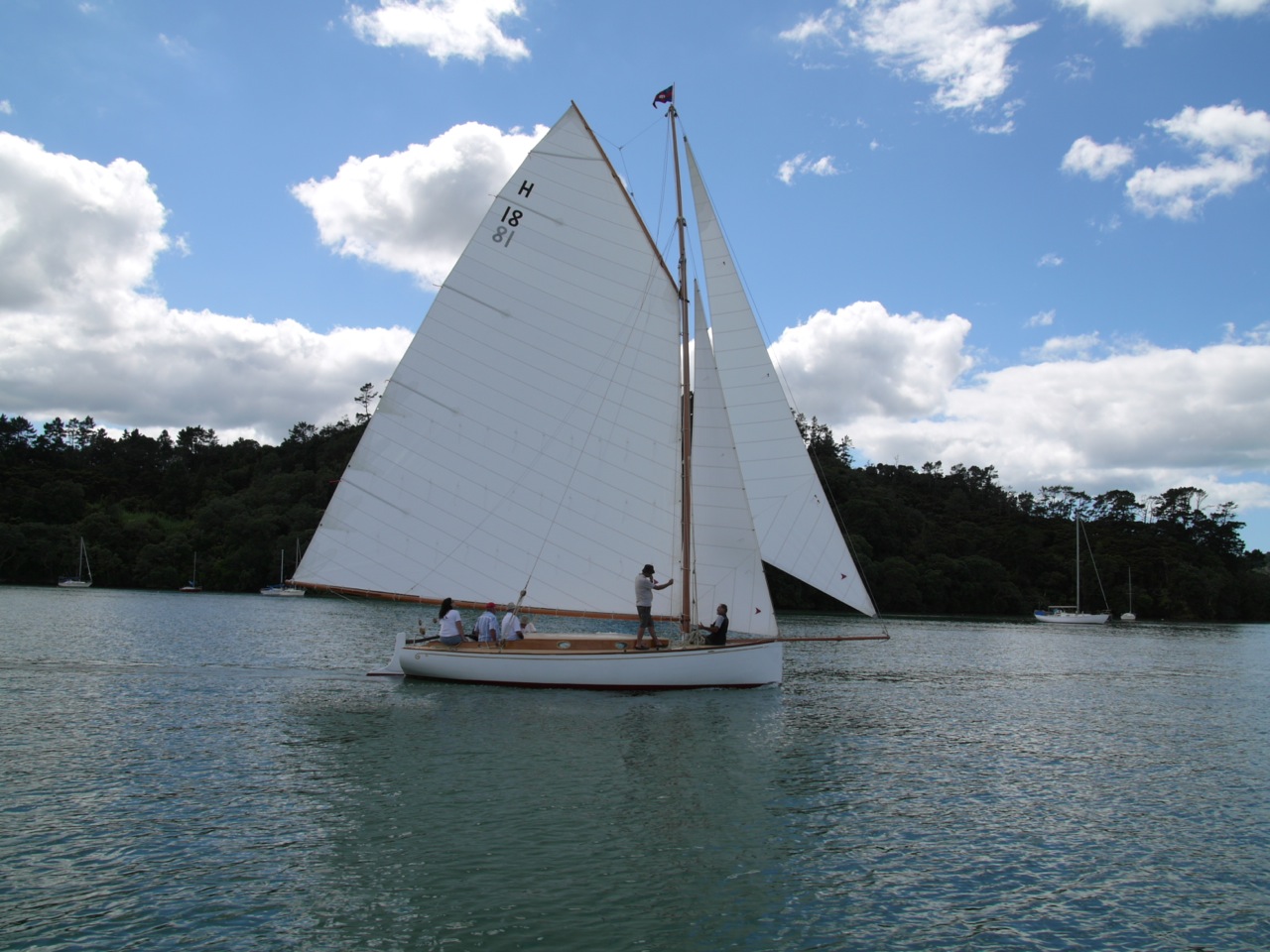CORONA | WoodenBoat Magazine